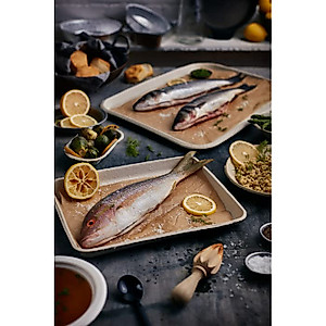 Pactiv 9x12 Inch Disposable Food Tray Made with a Fiber Blend Designed for Schools or Snack Bars | 250 Trays per Case, Beige