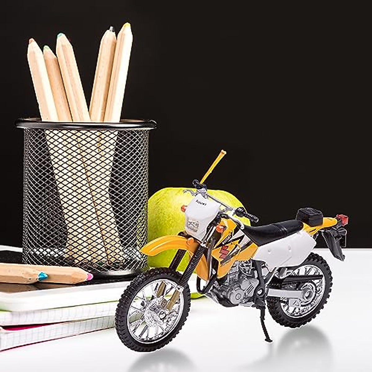 Welly Die Cast Motorcycle Orange KTM 450 SX-F, 1:18 Scale, Collectable Model Motorcycle Dirt Bike