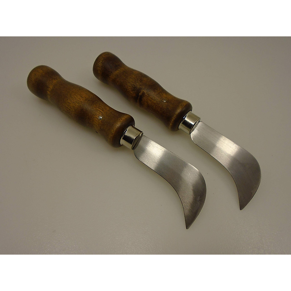 R Murphy USA Bundled Lot of (2) 17 Gauge Roofing/Linoleum Knives - Long Blades # 86797