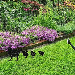 4Pcs Chicken Yard Art Metal Stakes, Garden Insert Hen Sculpture Ornament, Metal Chicken Shape Statue, Chicken Family Lawn Silhouette Garden Art (Black)
