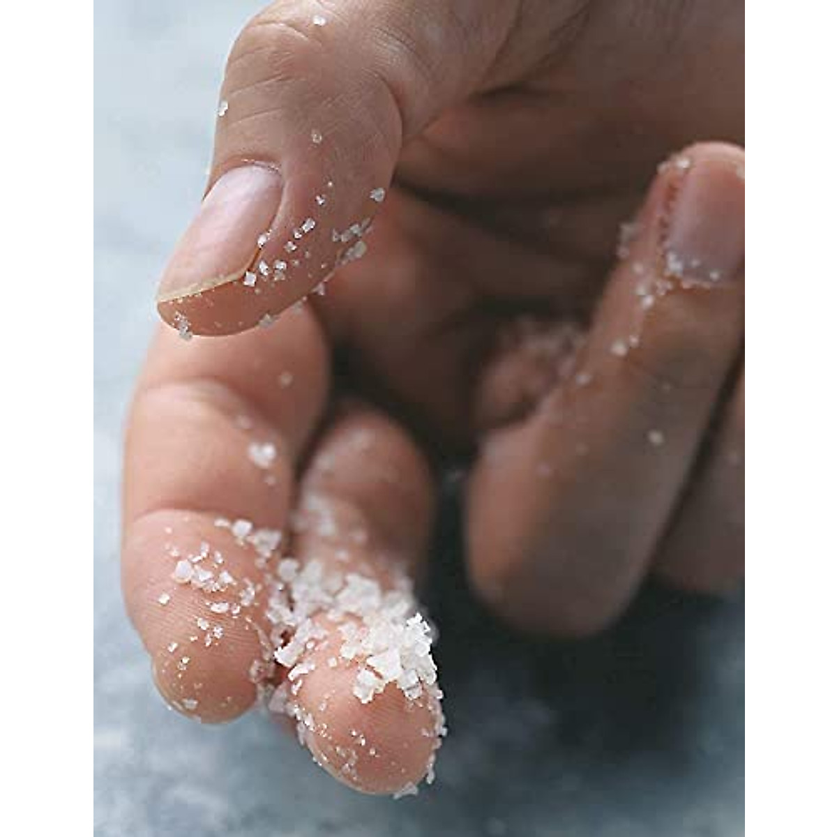 Diamond Crystal Kosher Salt Flakes - Full Flavor, No Additives and Less Sodium - Staple for Professional Chefs and Home Cooks 26 Ounce (New Packaging)