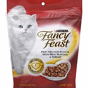 Fancy Feast Gourmet Gold Filet Mignon Flavor with Seafood and Shrimp Dry Cat Food (16-oz Pouch)