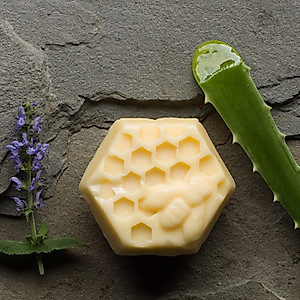 Dark Lavender-Lavender & Patchouli Conditioner Bar with Daikon Seed Extract