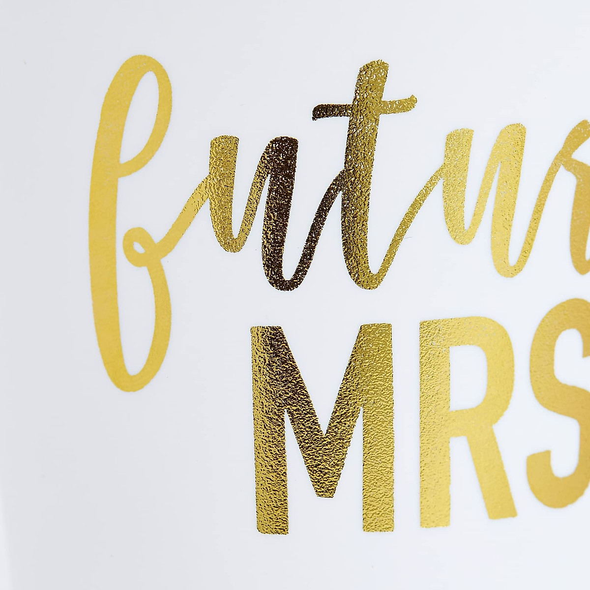 BLUE PANDA 16-Pack Bachelorette Party Cups, Reusable Bride and Bridesmaid Cups for Bridal Shower Party, Bachelorette Favors and Bridesmaid Gifts, Future Mrs + Cheers (16 oz)