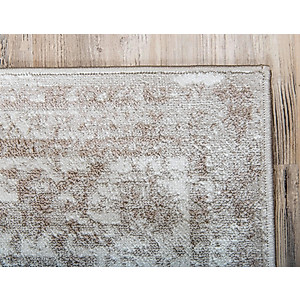 Unique Loom Sofia Collection Area Rug - Salle Garnier (5' 3" x 8' Rectangle, Beige/ Ivory)