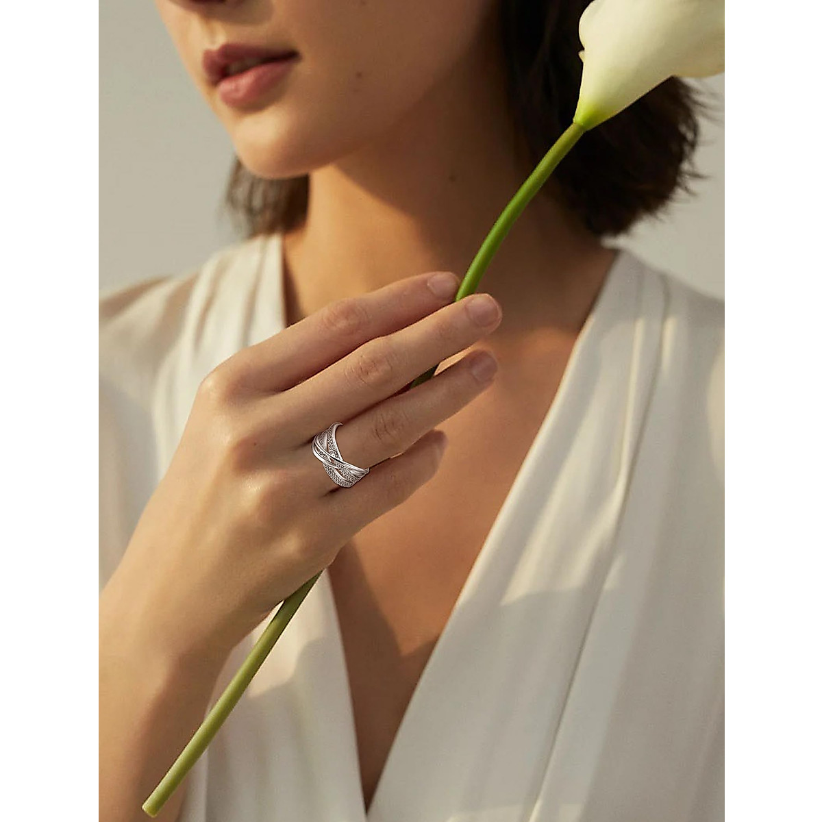 YL Twisted Knot Rings 925 Sterling Silver Criss Knot Ring 18k White Gold Plated Cubic Zirconia Infinity Statement Rings for Women-size8