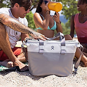 Hydro Flask 26 L Day Escape Soft Cooler - Reusable Travel Bag Tote - Insulated