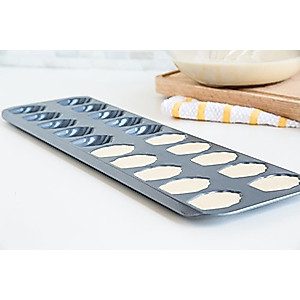 Fox Run Mini Madeleine Pan, 20-Cup, Non-Stick