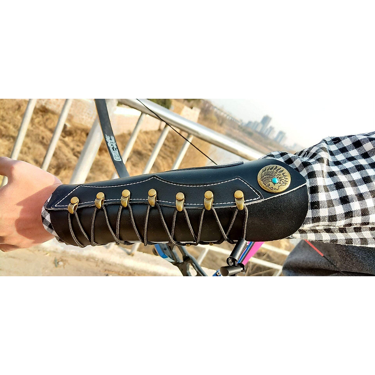 Windfulogo PU Leather Archery Arm Guard Hand Protector Brace Longbow Hunting Shooting Black