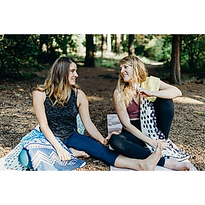 YETI YOGA - The Diamond Yoga Towel, Lightweight Slip-Free Yoga Mat Towel, 100% Microfiber