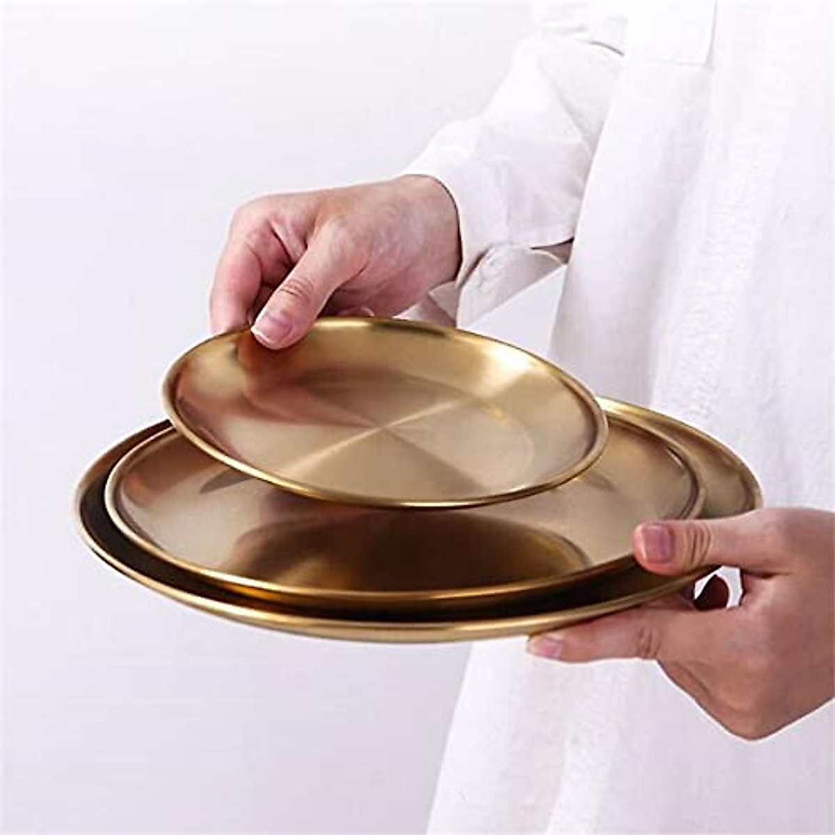 Retro Metal Round Gold Tray, Western Steak Round Serving Dishes, Stainless Steel Dining Plate, European Style Serving Cake Tray Kitchen Tool(23cm)