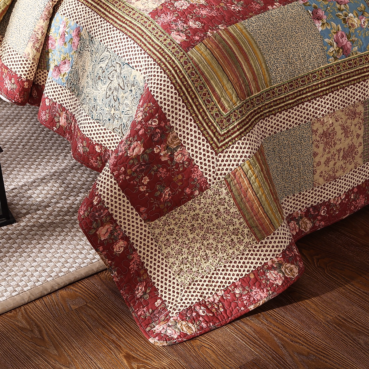Tache Cotton Patchwork Country Farm Cottage Vintage Antique Ditsy Floral Paisley Burgundy Beige Lightweight Coverlet Fairy Tale Tea Party Quilt Set, Queen
