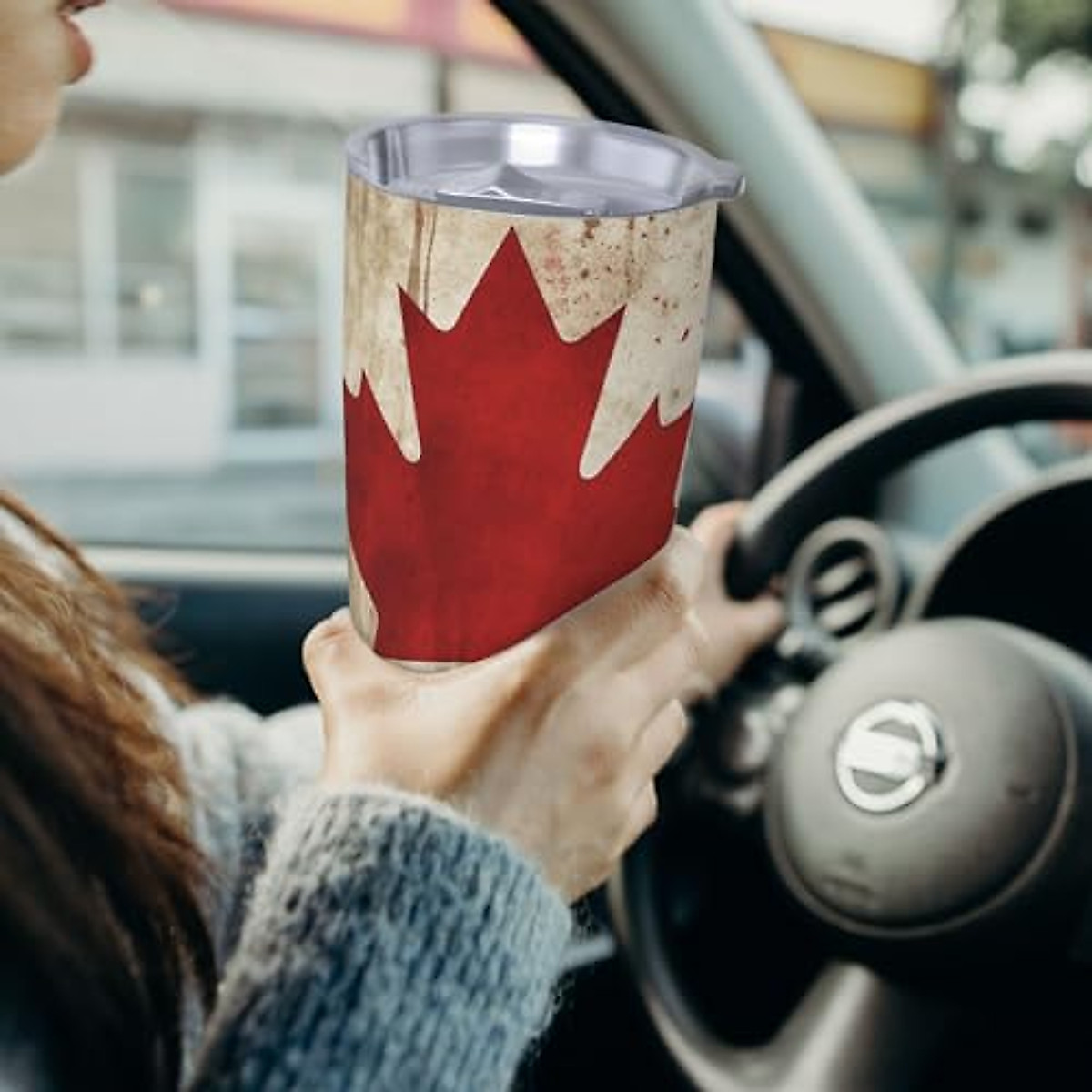 Retro Canada Flag Tumbler with Lid and Straw 20oz Stainless Steel Car Cup for Hot and Cold Drinks, Double Wall Insulated Travel Coffee Mug Reusable Drink Thermos Cup Birthday Gifts