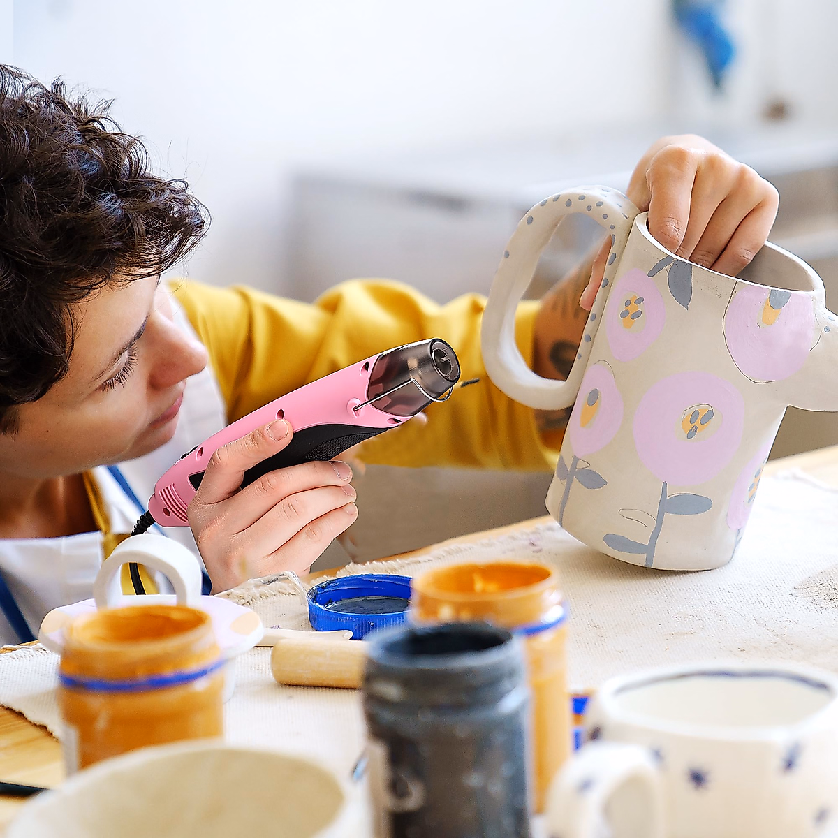 WORKPRO Heat Gun, 400W Mini Hot Air Gun with Reflector Nozzle, 2 Temp Settings 482℉(250℃)/842℉(450℃) and 5.9ft Long Cable Overload Protection for Craft Embossing, Shrink Wrapping PVC, Drying Paint