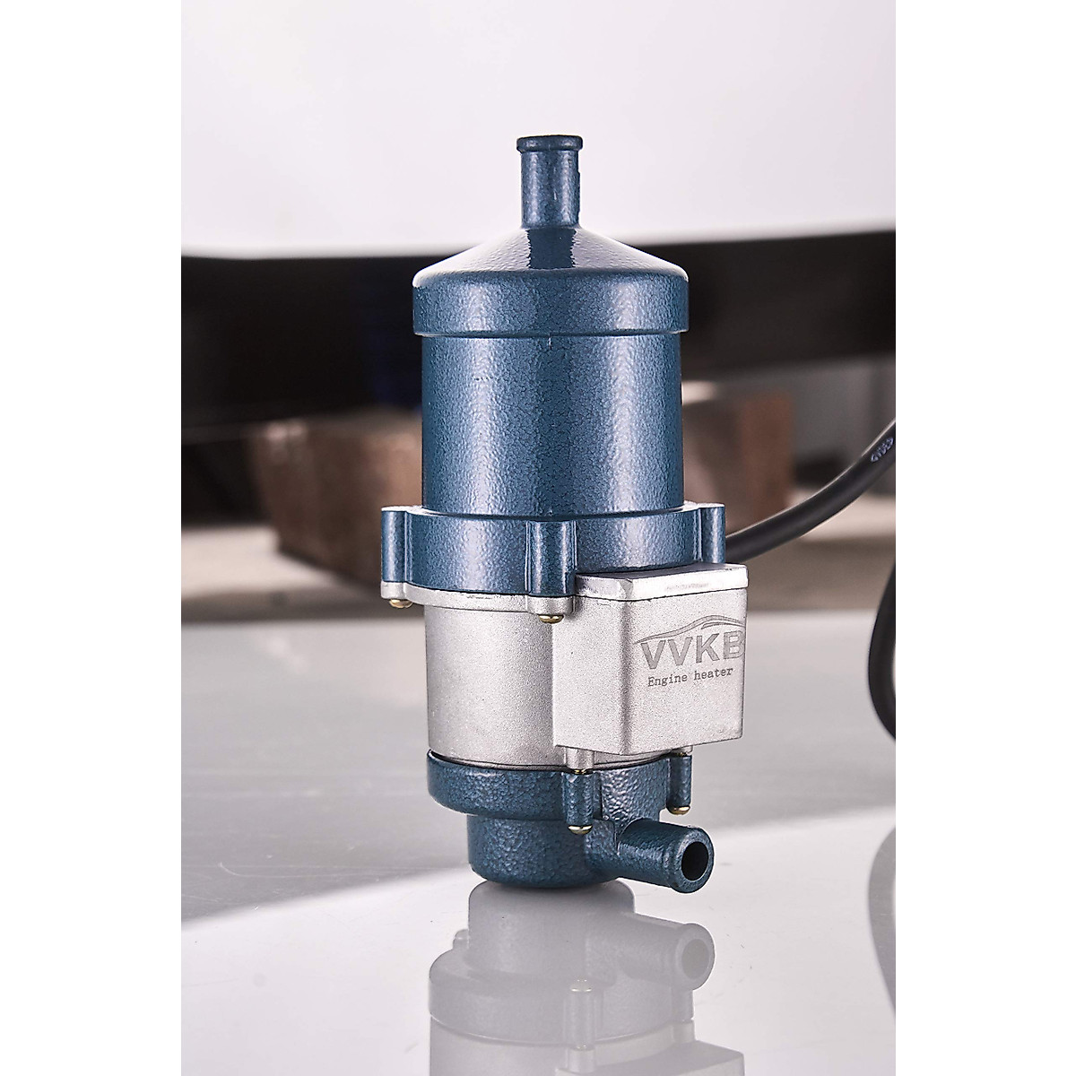 VVKB Engine Heater Truck Block Heater 110 Volts 1000w Titan-P5 with Thermostats and Built-in Water Pump