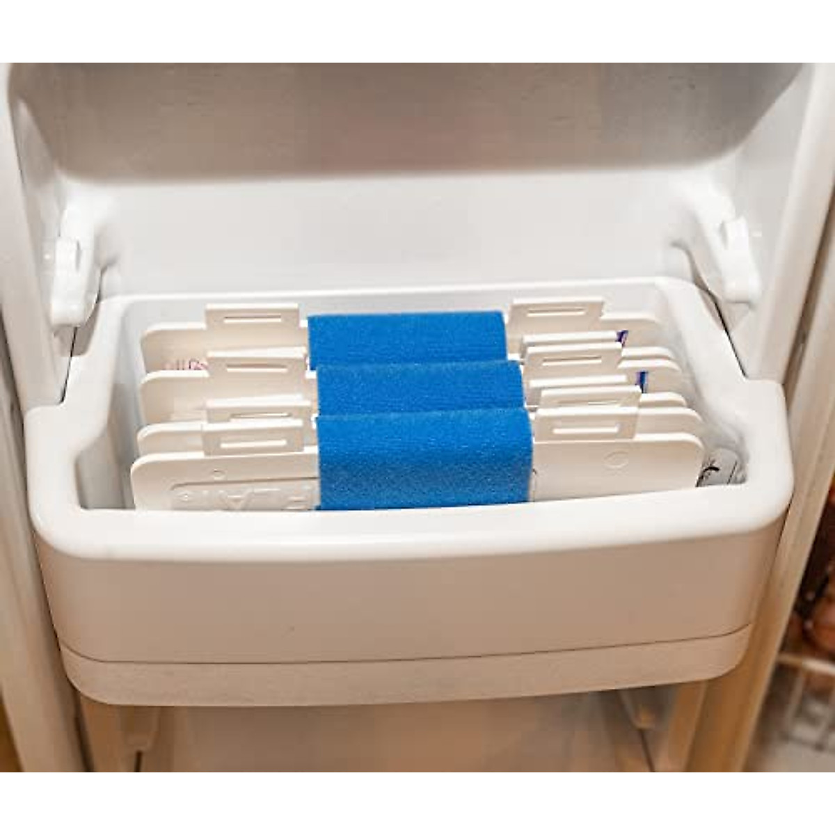 Freeze Flat by Priver, Breast Pump Accessory for Freezing and Storing Liquid Bags (breastmilk, ice Packs) for Freezer Organization, Storage and Space Saving - Single Strap 2 Pack