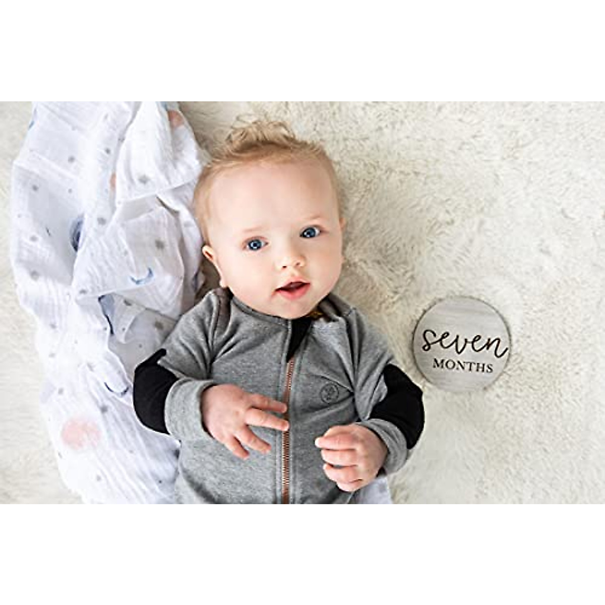 Little Pear Wooden Monthly Milestone Cards, Baby Milestone Photo Props, Wooden Monthly Photo Prop Cards