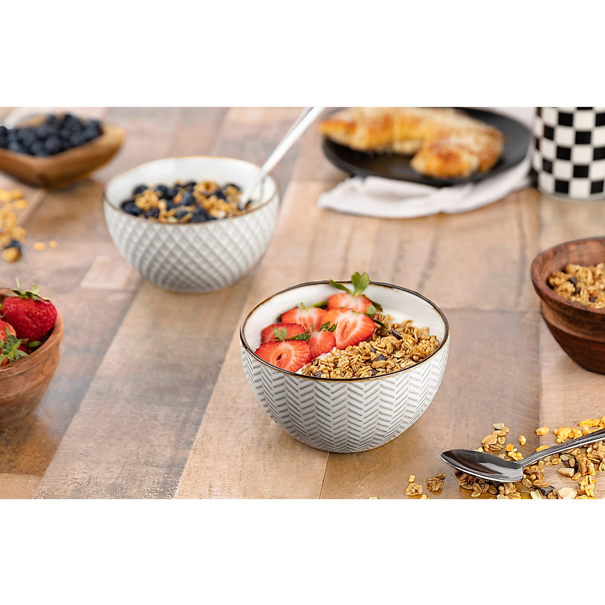 KooK Ceramic Cereal Bowls, Embossed, for Yogurt, Dessert and Poke, Microwave & Dishwasher Safe, Cream with Dark Copper Accents, Set of 4, 22 oz, Narbonne Collection