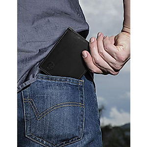 Timberland mens Wellington Leather Rfid Bifold Commuter Security Wallet, Black, One Size