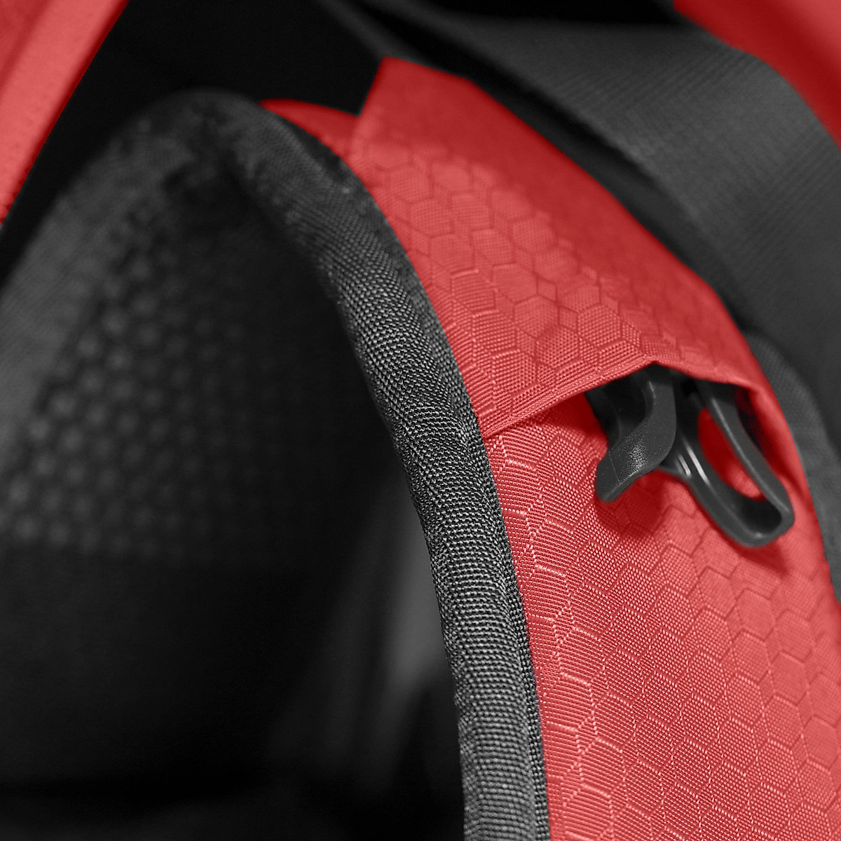 Osprey Packs FARPOINT 55, Volcanic Grey, Medium/Large