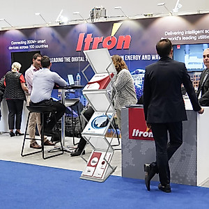 PUJIANG Literature Catalog Rack Foldable Magazine Brochure Display Rack Stand with Portable Oxford Bag for Office Store and Exhibition Trade Show (6 Pockets)