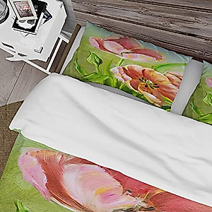 DESIGN ART Designart 'Vintage Red Tulips Flowers III' Traditional Duvet Cover Comforter Set King Cover + Comforter + 2 King Shams 4 Piece