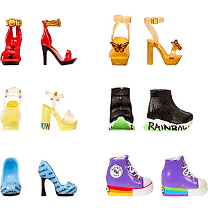 Rainbow High Deluxe Fashion Closet for 400+ Looks. Portable Clear Acrylic Playset Features 31+ Designer Doll Clothing & Accessories, Gift for Kids & Collectors, Toys for Kids Ages 6 7 8+ to 12 Years