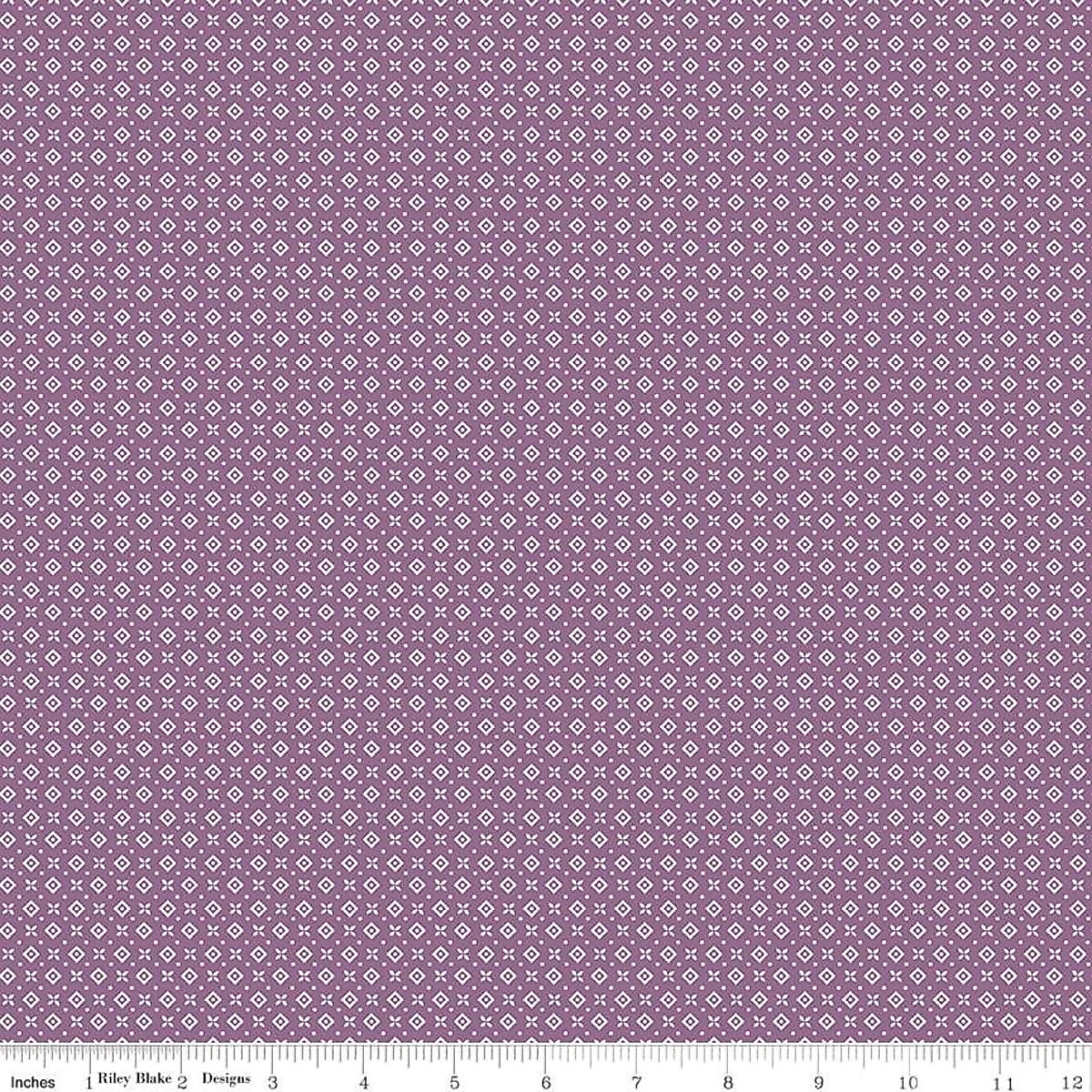 Prairie Fat Eighth Bundle (46 Pieces) by Lori Holt for Riley Blake 9 x 21 inches (22.86 cm x 53.34 cm) Fabric cuts DIY Quilt Fabric