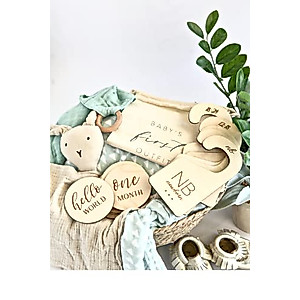 Baby Closet Size Dividers Baby Closet Organizer – White Loft Thick Birch Baby Closet Dividers from Newborn to 24 Months – Timeless Etched Design for Any Nursery Decor (Set of 7)