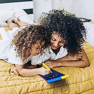 Boogie Board Scribble n’ Play Reusable Kids’ LCD Drawing Board, Doodle Board with Colorful Writing, Easy Erase Button, 4 Texture Drawing Styluses for Kids Ages 4+