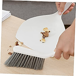 Gogogmee 1 Set Children's Dustpan Broom Pet Cage Broom Cleaning Kit Broom with Dustpan Small Dustpan and Brush Small Cleaning Broom Desk Hand Broom Keyboard Broom Clean Keyboard Pp White