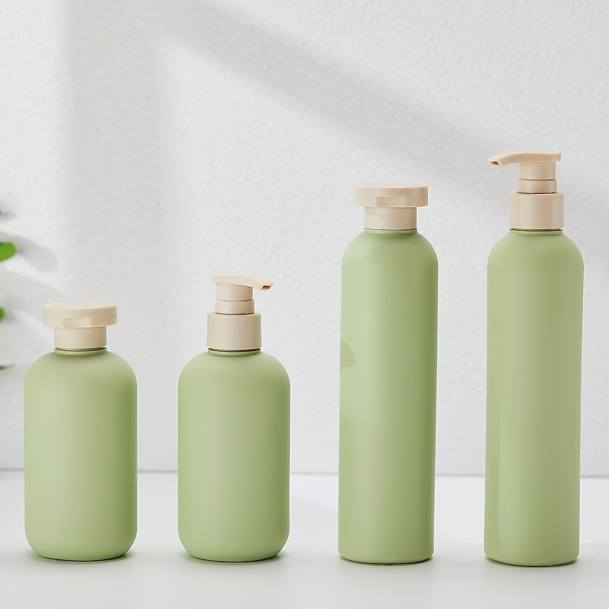 Lusiyi Squeeze Bottles 8 oz, 3 Pack Travel Shampoo and Conditioner Bottles, Plastic Refillable Containers for Lotion(8oz, Green)