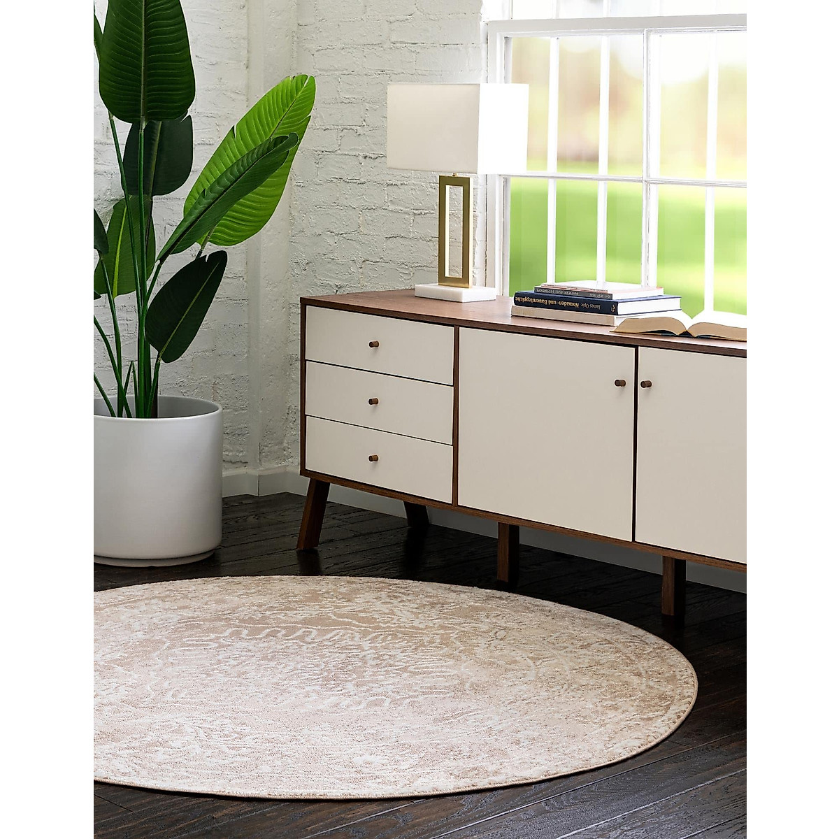 Rugs.com Oxford Collection Rug – 7' Round Beige Low Rug Perfect for Kitchens, Dining Rooms