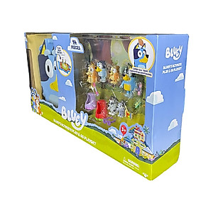 Bluey's Ultimate Play & Go Playset - Includes Carrier Playset, Accessories, and 6 Figures - Bluey, Bingo, Bandit, Chilli, Muffin, Socks