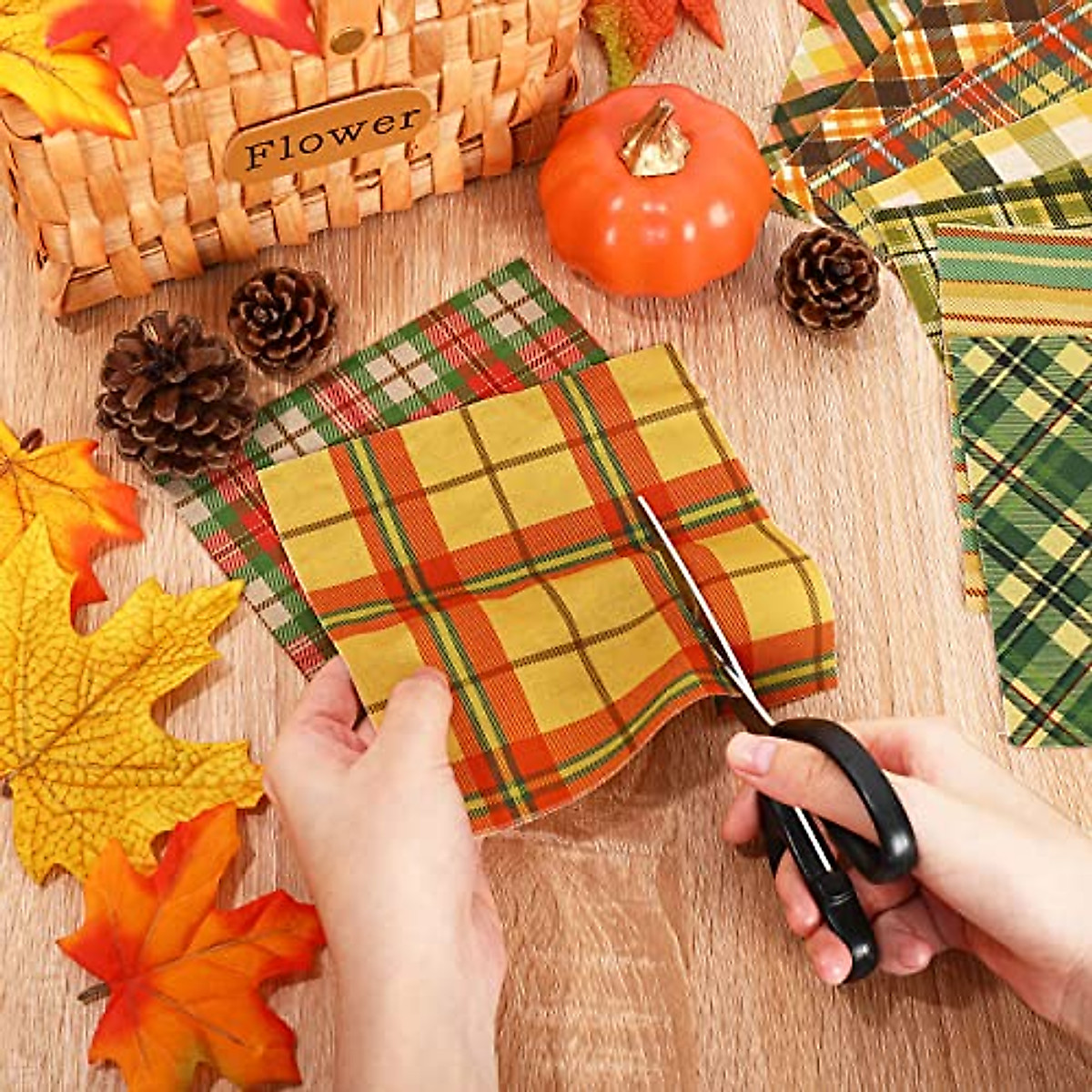 Whaline 45Pcs Cotton Autumn Fat Quarters Fabric 15 Design Fall Spice Plaids Fabric Squares Quilting Fabric Patchwork Precut Quilt Charm Squares for Harvest Thanksgiving DIY Crafts Sewing, 6 x 6 Inch