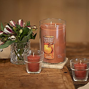 Yankee Candle Spiced Pumpkin Scented, Classic 22oz Large Tumbler 2-Wick Aromatherapy Candle, Over 75 Hours of Burn Time, Apothecary Jar Fall Candle, Autumn Candle Scented for Home