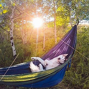 Purjoy Camping Hammock Single & Double Portable Hammocks with 2 Tree Straps (18 Loops/13.2 Ft Total),Lightweight Nylon Parachute Hammocks for Travel,Beach,Backyard,Patio,Hiking(LightBlue/DarkBlue1)