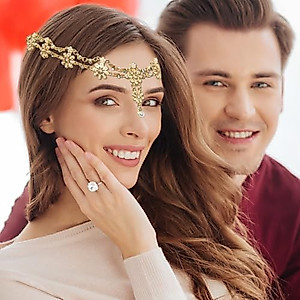 Gonioa Head Chain Jewelry Headband Crystal Bohemian Hair Accessories with Peal Women Head Chains Forehead Chain Rhinestone Headpieces with Drop Pendant