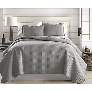 Southshore Fine Living, Inc. Oversized King Quilt Bedding Set, Soft Brushed Microfiber Bedspread, Pet Hair Resistant Bedding, California/King Quilt Coverlet Set with 2 Shams, Steel Grey