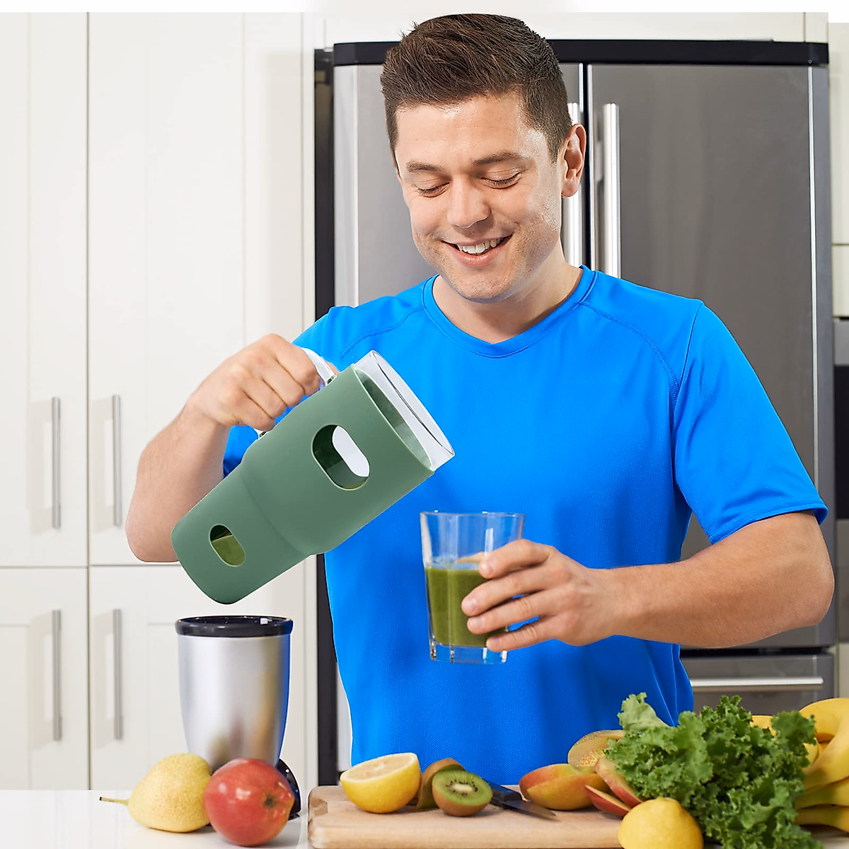 LAOION 32 OZ Glass Tumbler with Handle, Glass Water Bottles with Leakproof Bamboo Lid and Straw, Iced Coffee Cup with Silicone Sleeve and Time Marker, Fits in Cup Holder Spill Proof BPA Free,Sage