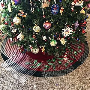 16 Pack Cat Deterrent Outdoor Scat Mat 16 x 13 Inch Cat Counter Deterrent Mat Plastic Spikes for Cats Dogs Training Mat for Indoor Outdoor Supplies, 18.3 Square Feet