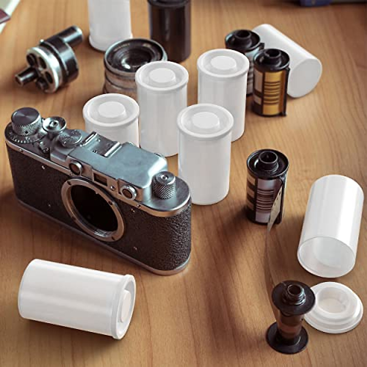 Houseables Film Canisters w/ Caps, 60 Pk, 35MM Empty Camera Reel Containers, for Rockets, White, 8 OZ, 2" H, 1" W, Plastic, Films Developing Processing Tube, Roll Case, Small Accessories, Storage