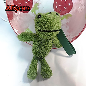ScleraGo Plush Frog Keychain Women Men Car Key Ring Soft Toy Doll Accessory Backpack Bag Decoration Gift for Teens 9012