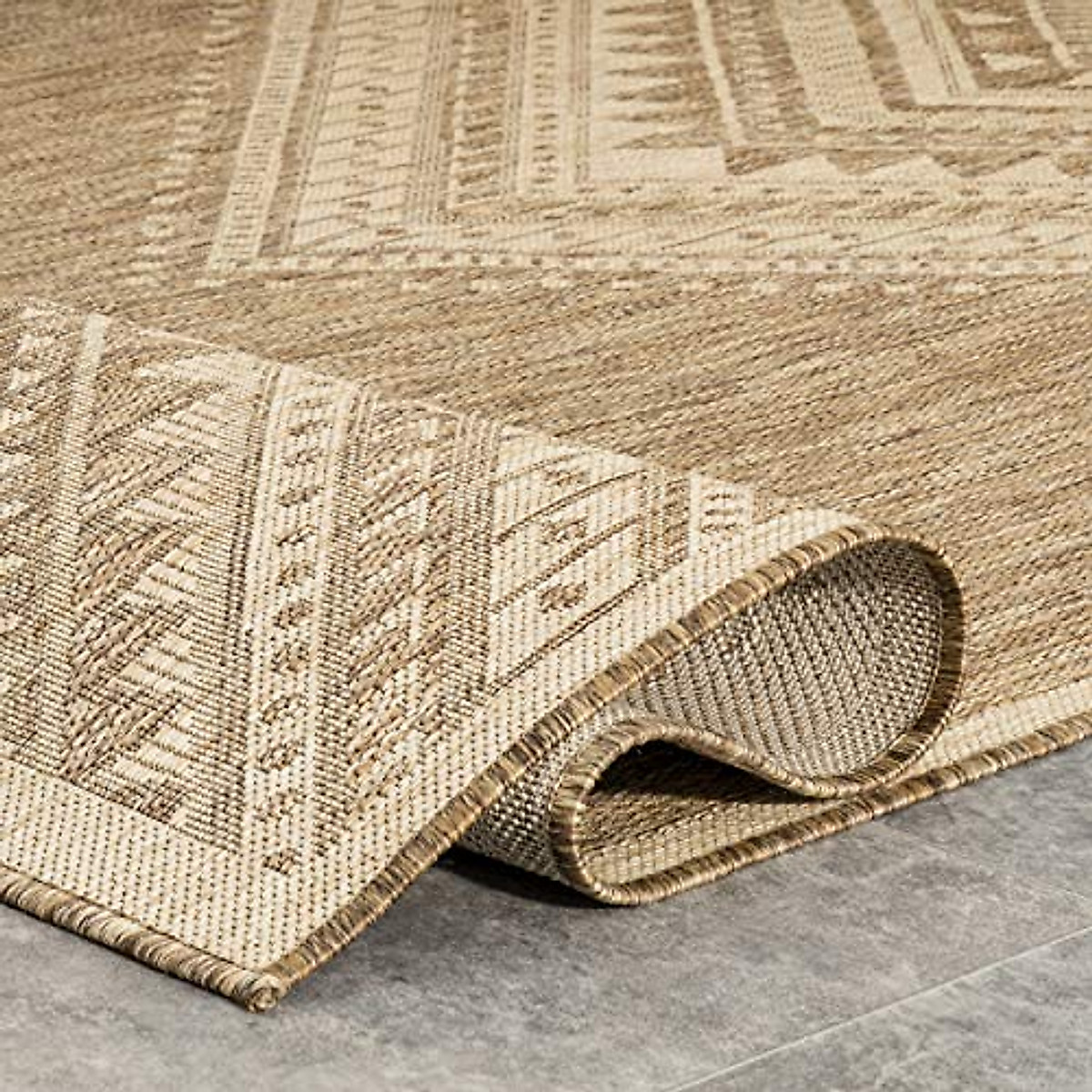 nuLOOM Landry Aztec Indoor/Outdoor Area Rug, 5' x 8', Beige