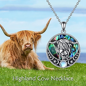 WINNICACA Sterling Silver Highland Cow Necklace for Women Cow Head Pendant Jewelry Cow Gifts for Teen Girls Unique Western Necklace Funny Birthday Gifts for Animal Cow Lover