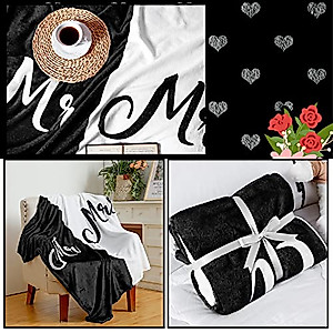 Redbaker Mr and Mrs Black and White Stitching Blanket Honeymoon Just Married Blanket Bride and Groom Gift Wedding Blanket for Couples Summer Air Conditioning Room Christmas Valentine's Day Gift