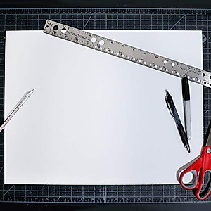 Corrugated Plastic Sheets | 17in x 13in | 10 Pack | Blank Coroplast Poster Board Signs for Offices, Classrooms, Yard and Garage Sales, Realtor Open Houses, and Custom Birthday, and Graduation Messages