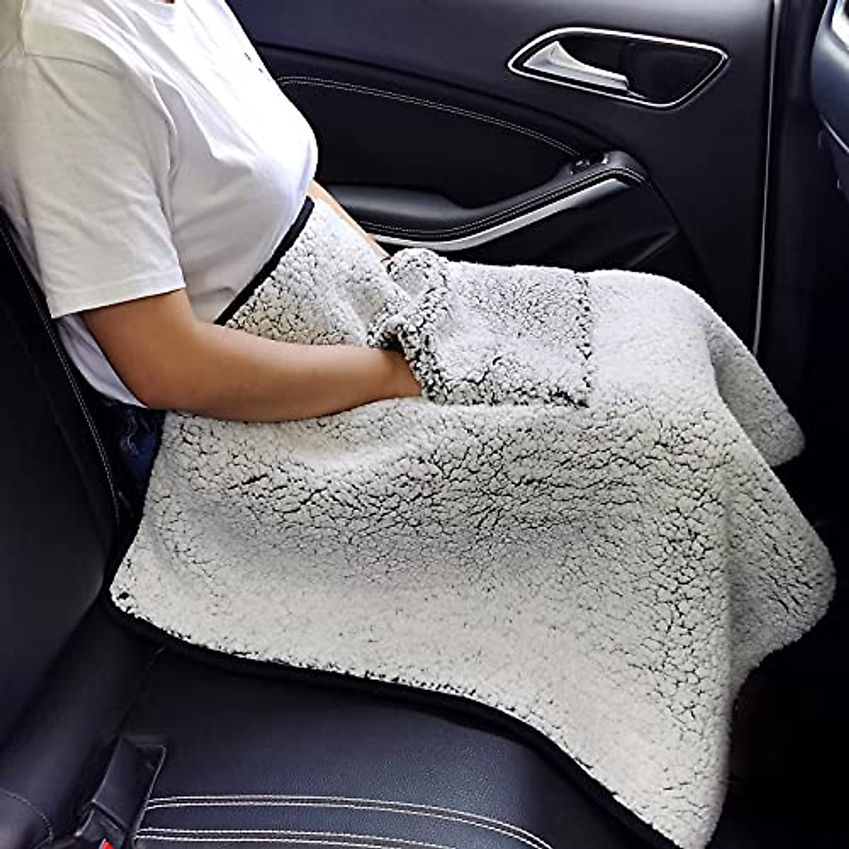SJC Lap Blanket with Pocket Sherpa Blanket for Elderly Cozy Shawl Knee Blanket for Wheechair,Home,Office,Sofa Machine Washable