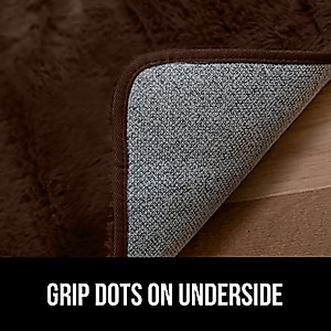 Gorilla Grip Soft Faux Fur Area Rug, Washable, Shed and Fade Resistant, Grip Dots Underside, Fluffy Shag Indoor Bedroom Rugs, Easy Clean, for Living Room Floor, Nursery Carpets, 5x8 FT, Chocolate