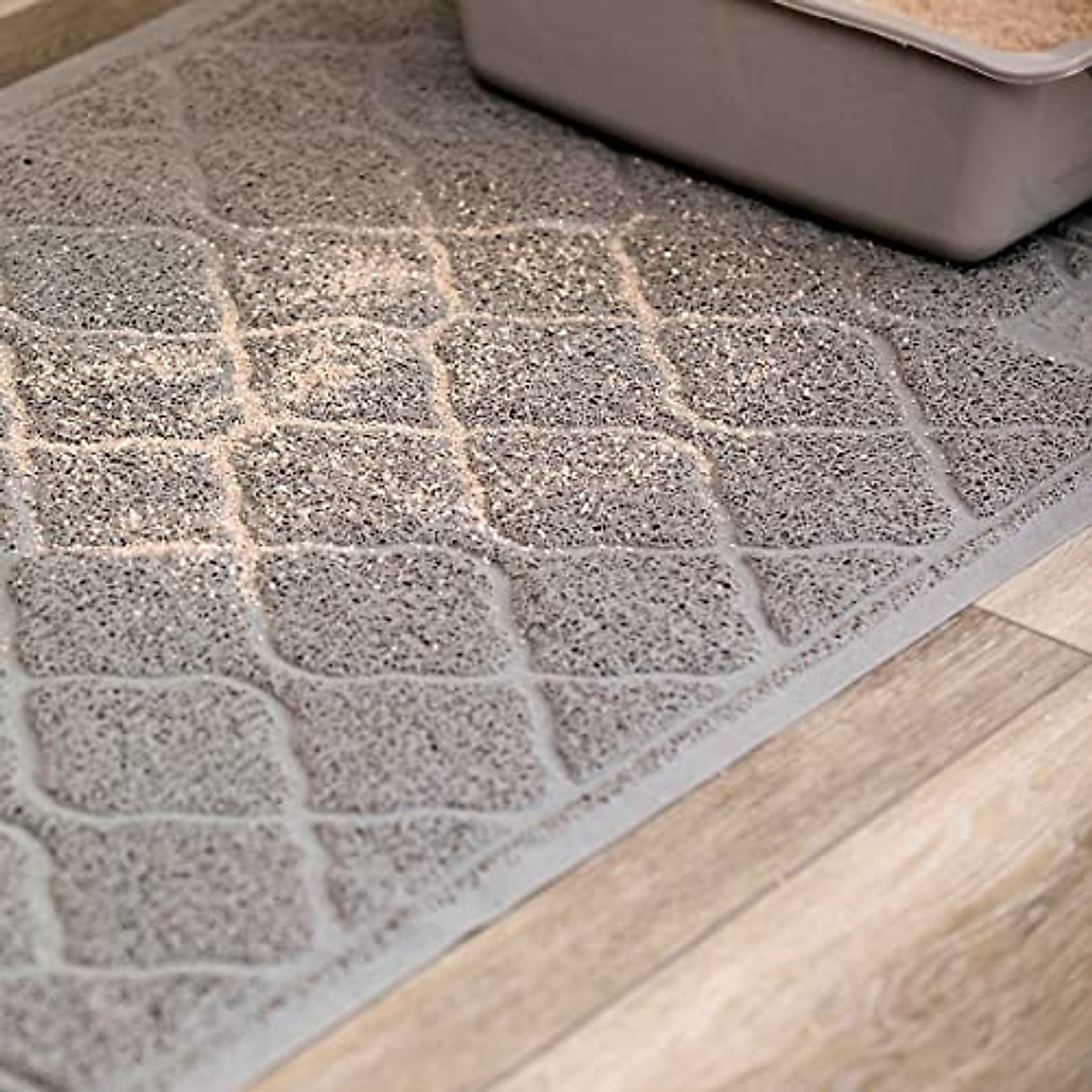 Neater Pets Neater Mat Litter Trapping Mat, Thick & Durable Material Catches Mess from Kitty Litter Box to Protect Floors, Soft on Cats Paws, Anti-Skid Backing, Easy to Clean, Grey, 20" x 30"